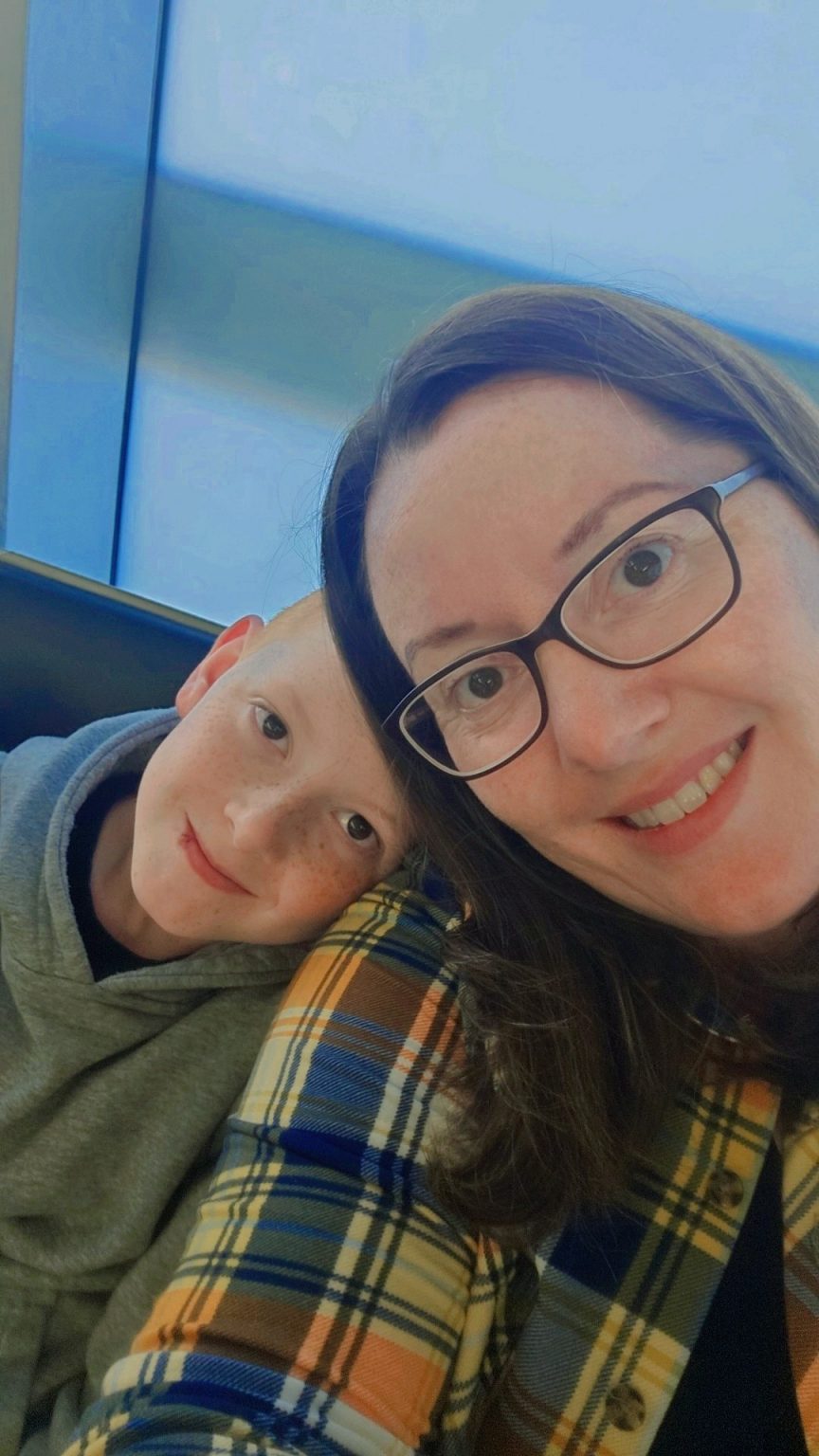 Jessica Cold – STAR 92.7 KZSQ FM